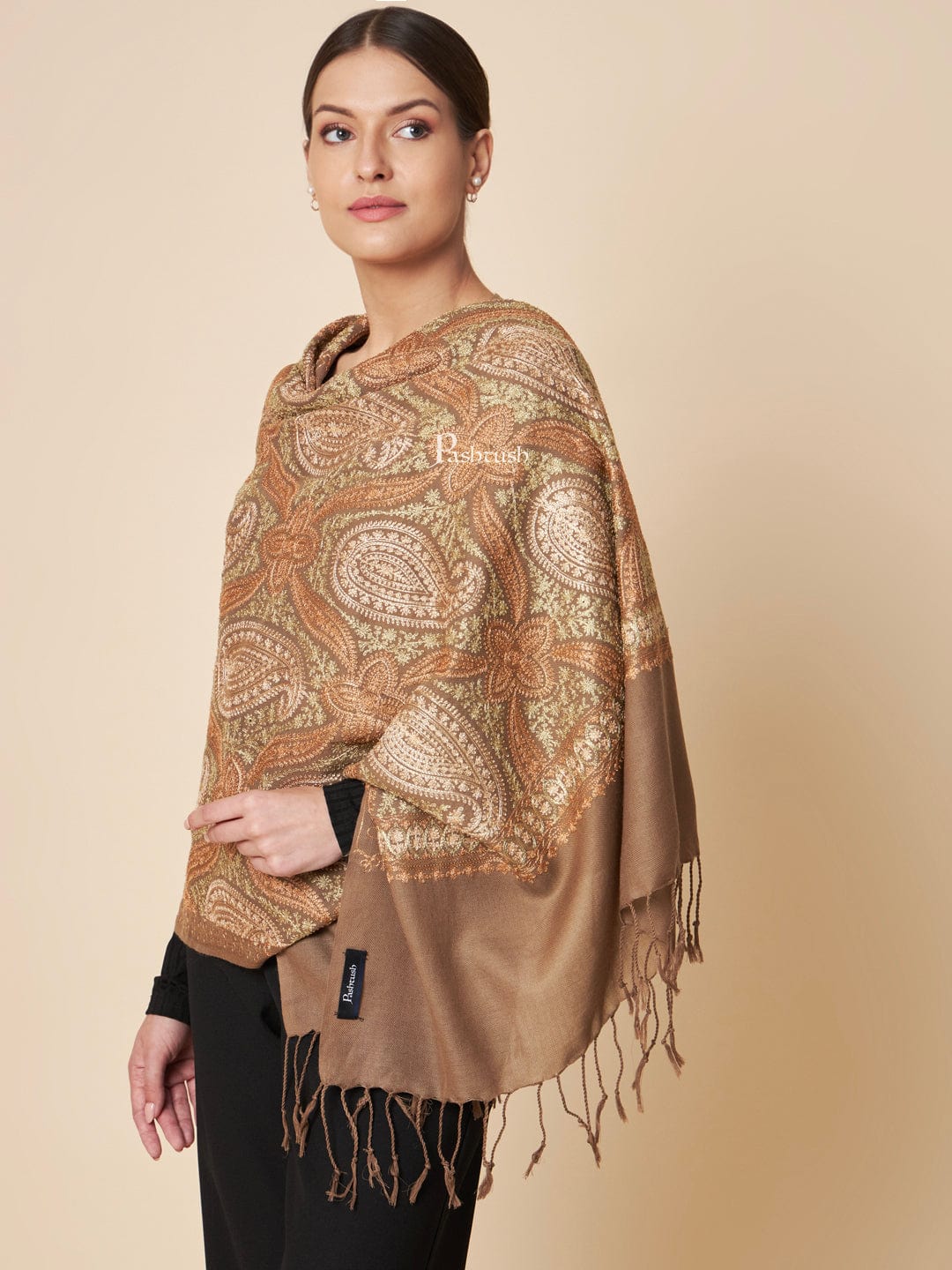 Pashtush Womens Fine Wool Stole, Fine Two Tone Nalki Embroidery Design ...